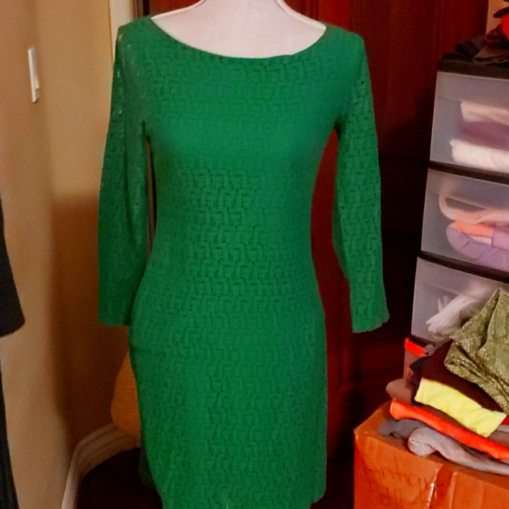 Forest Green Lace Dress Gem